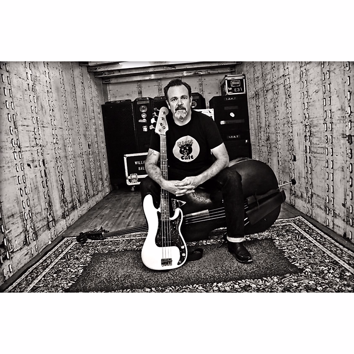 DR Strings Hi-Beam Flats - Flatwound Stainless Steel Round Core Bass 45-105