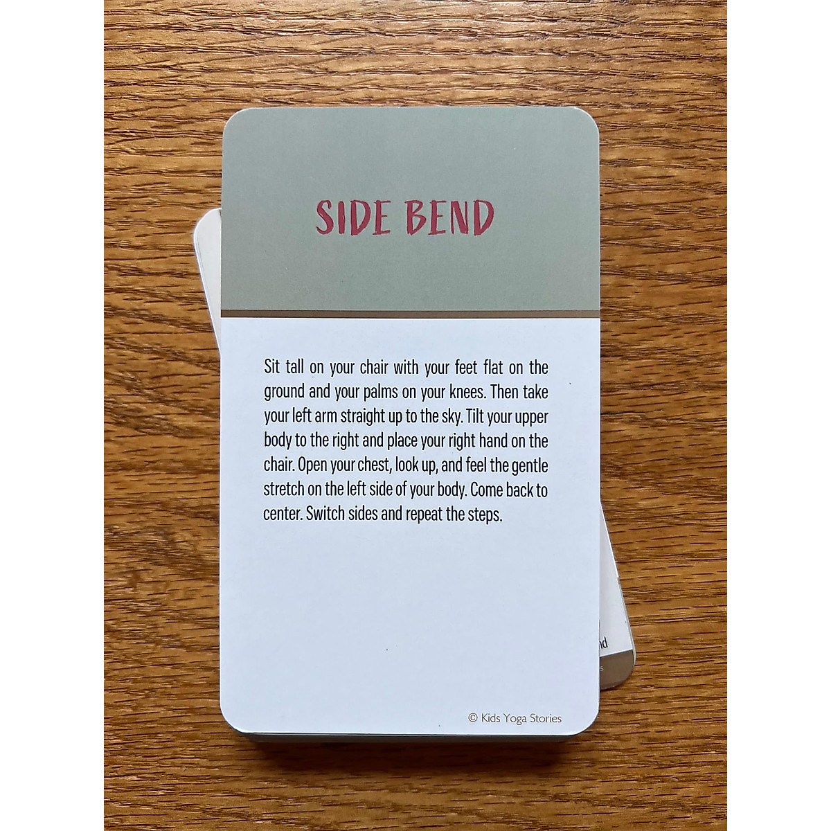 Kids Yoga Stories Chair Yoga Poses Cards for Kids: Short Movement Breaks for Calm and Focus in Classroom, Play Therapy or Calm Down Corner