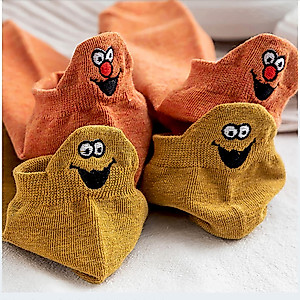 IBEILLI Women Cute Socks 10 Pairs Cotton Kawaii Embroidered Funny Low Cut Socks for Women Girls Ankle Socks (Sesame 10 Pack Street with Gift Box)