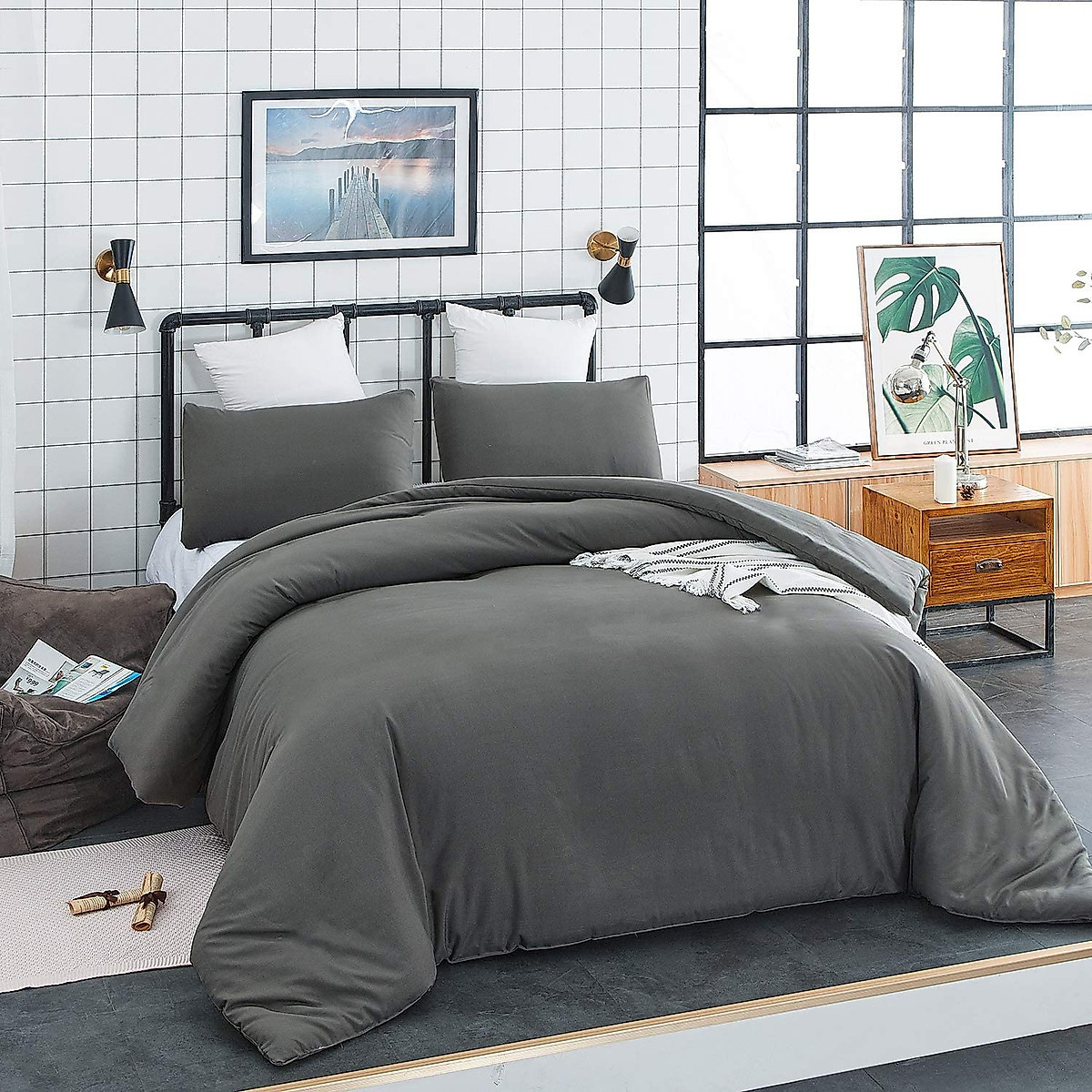 KAREVER Deep Grey Comforter Set Queen Dark Gray Bedding Set Teens Adult Solid Gray Color Bedding Set 3 Pieces with 2 Pillowcases Women Lightweight Durable Full Blanket Quilts Set Gray Bed Comforter