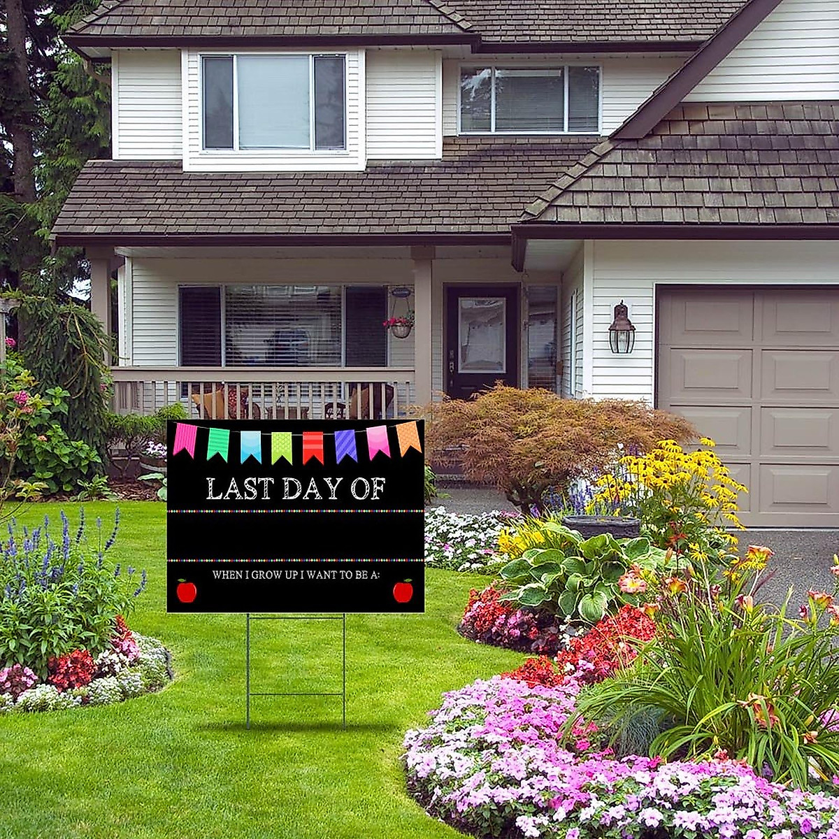 First And Last Day of School Lawn Sign 18x24 Inch Back to School Supplies Custom Yard Lawn Sign for Rent House Party Supplies Décor
