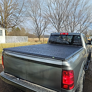 AUTOSAVER88 Soft Tri-fold Truck Bed Tonneau Cover Compatible with 2016-2023 Toyota Tacoma (Excl. Trail Edition) 5ft Bed