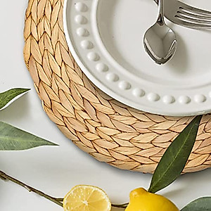 8 Pack Woven Placemats for Dining Table Round Natural Water Hyacinth Placemats Wicker Seagrass Rattan Placemats Heat Resistant Non-Slip Weave Mat Handmade (12" Round)