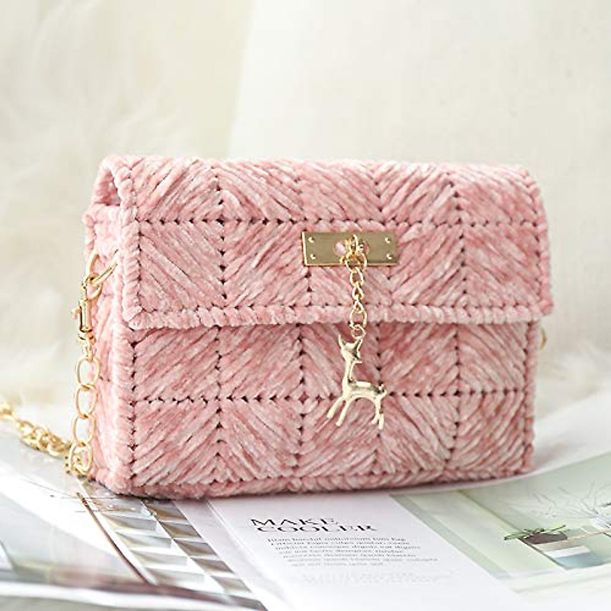 4 Skeins Chenille Yarn, Blanket Yarn for Knitting Chenille Velvet Fancy Yarn for Crochet Weaving DIY Craft Total Length 4×180m (4×190yds, 4×100g) (Purplish Red)