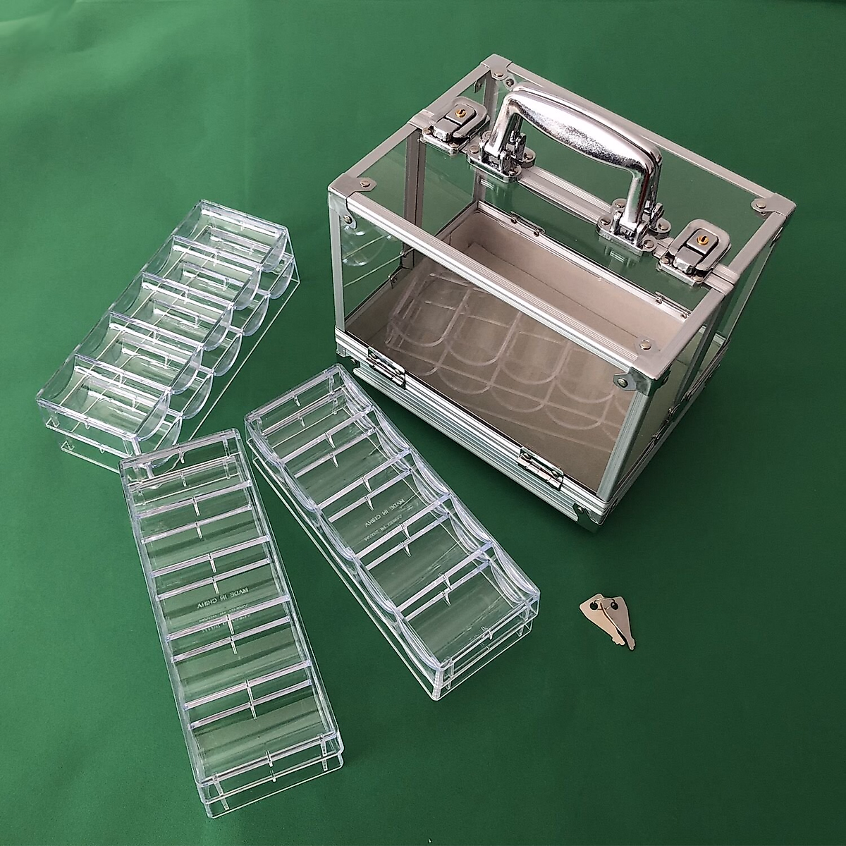 Yuanhe 600 Chip Clear Acrylic Poker Chip Locking Carrier-Includes 6 Chip Racks