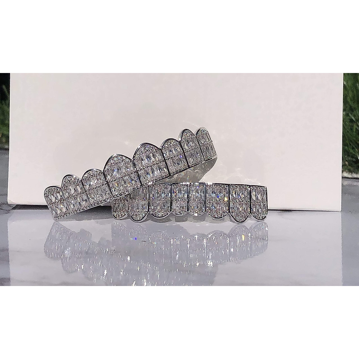 14k Baguette Set 8 teeth White Joker Gold Grillz for Mouth Top Hip Hop Teeth Diamond Grills for Teeth Mouth Grillz for Mouth Top Bottom Hip Hop 8 Teeth Grills for Teeth Mouth Set - Teeth Cap