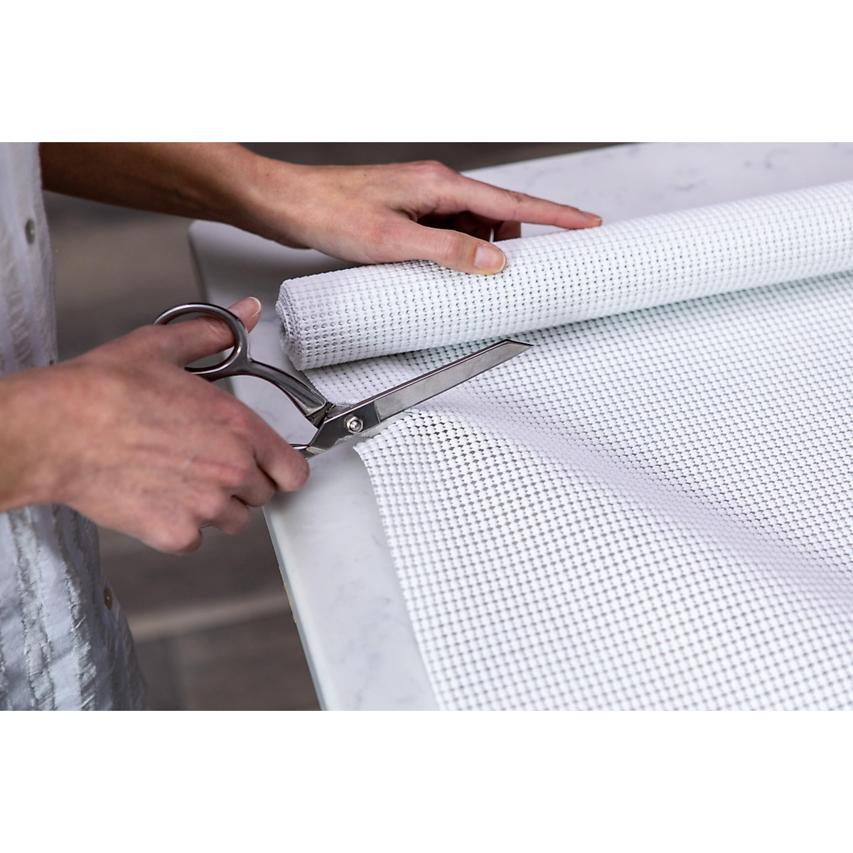 Duck Smooth Top EasyLiner, 20-inch x 6 Feet, x 6 Rolls, Grey Marble