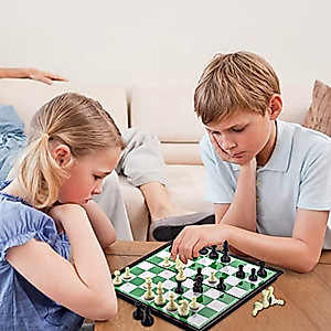 QuadPro Magnetic Travel Chess Set with Folding Chess Board & 2 Extra Queens & Convenience Bag, Educational Toys for Kids and Adults (Green & White)