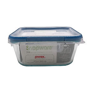 Snapware 4-Cup Total Solution Square Food Storage Container, Glass