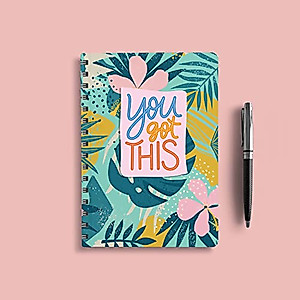 2023 Amy Knapp's The Very Busy Planner: 17-Month Weekly Organizer for Women with Stickers (Student and Family Planner, Thru December 2023) (Amy Knapp's Plan Your Life Calendars)