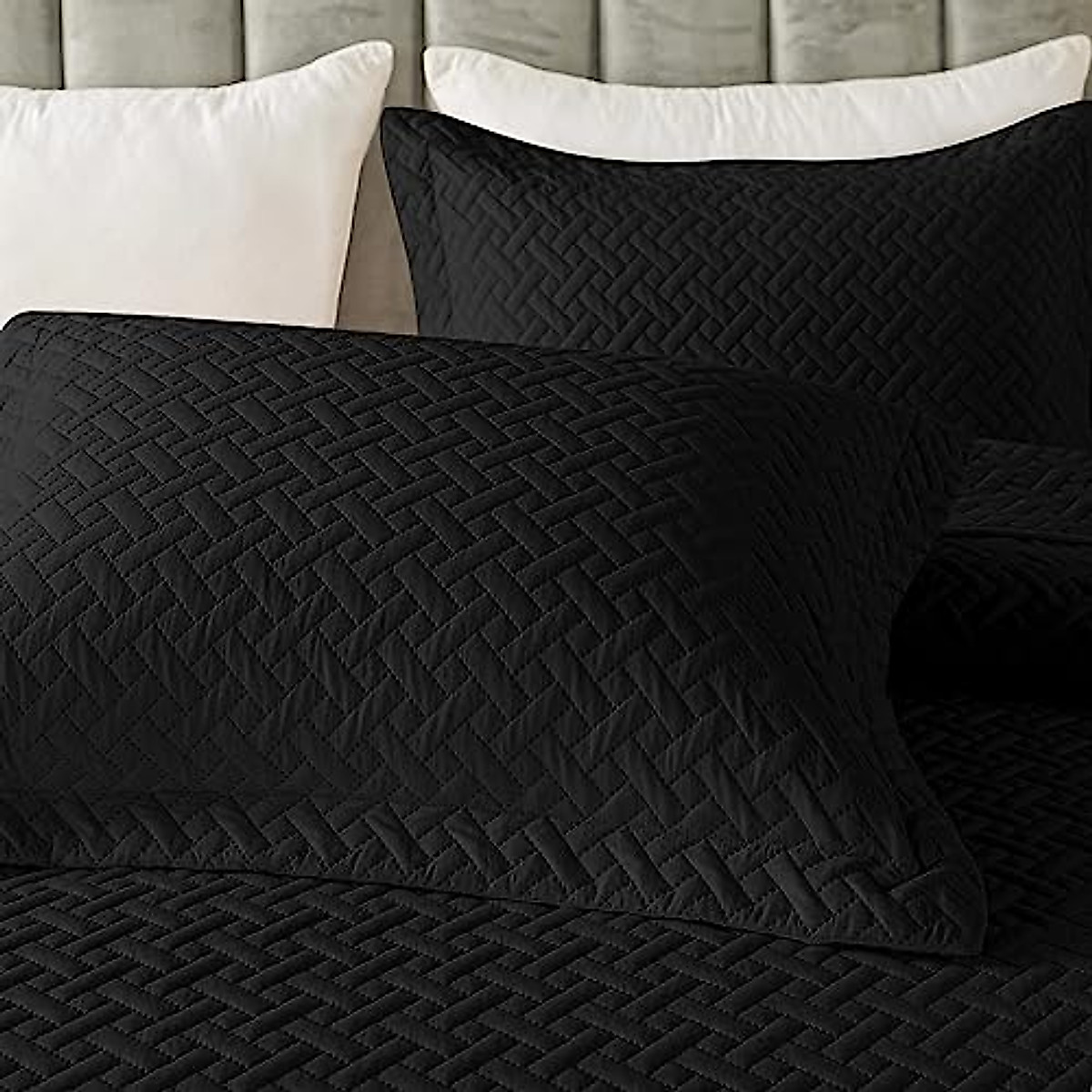HYLEORY Quilt Set Full Queen Size - Soft Lightweight Quilts Summer Quilted Bedspreads - Reversible Coverlet Bedding Set for All Season 3 Piece (1 Quilt, 2 Pillow Shams) - Black