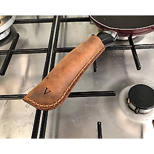 Personalized Leather Pot Handle Cover - Leather Hot Handle Holder - 100% Genuine Leather Potholder - Personalized Pot Holder - Leather Potholder - Cast Iron Handle Cover - Custom Skillet Handle Cover