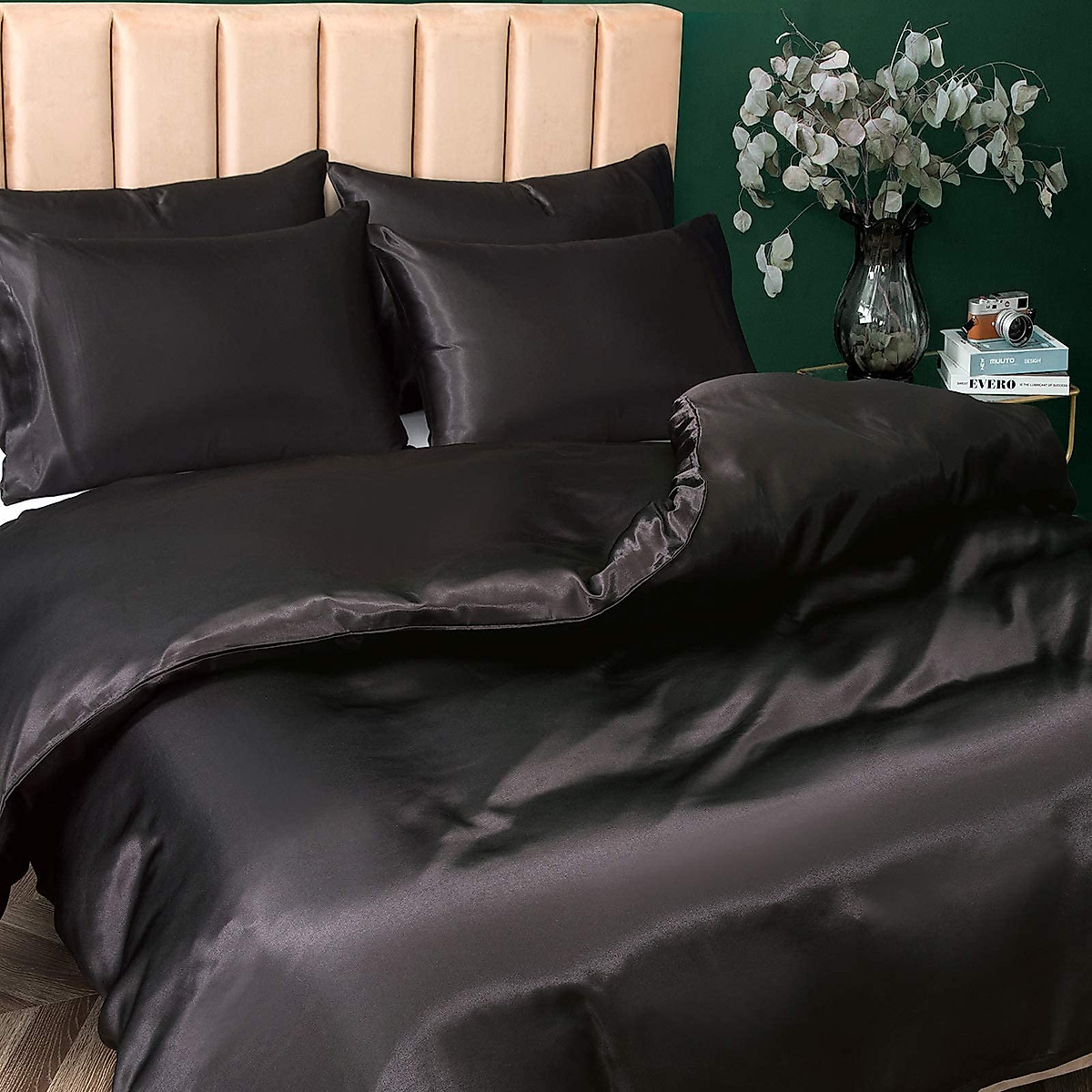 P Pothuiny 5 Pieces Satin Duvet Cover Full/Queen Size Set, Luxury Silky Like Black Duvet Cover Bedding Set with Zipper Closure, 1 Duvet Cover + 4 Pillow Cases (No Comforter)