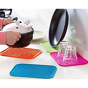 4PCS Premium Silicone Dish Drying Mat, Thicken Heat Resistant Mat Dish Draining Mat for Kitchen Sink Organizer Countertop Protection Trivet Each 8.76.3 inch