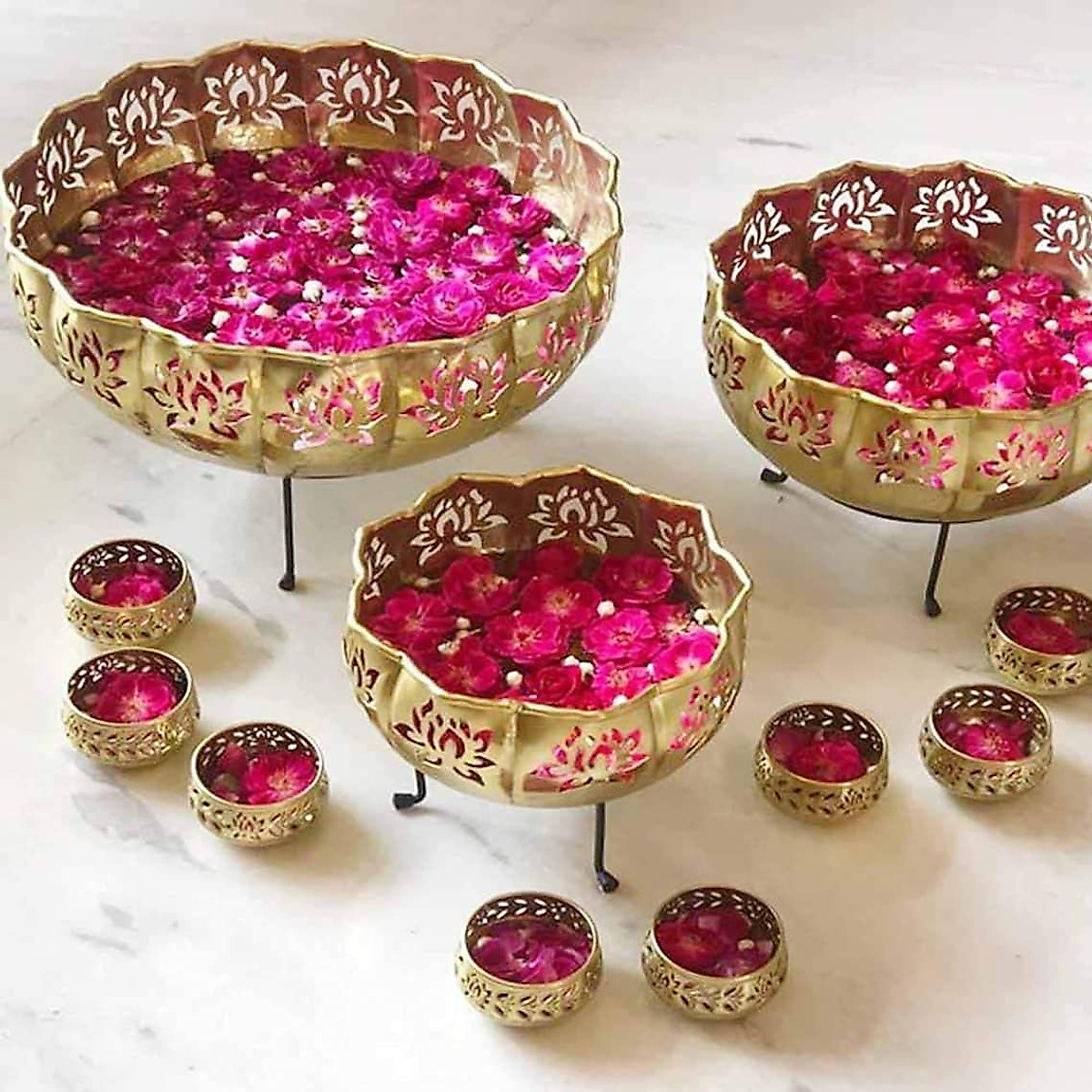 Crafty Jaipur Iron Lotus Urli/Pot -Floating Flower/Candle Festive/Diwali/Wedding Decor Set of 13 Pieces: 14/12/10 with Stand,7 Votives/Bowl of 3.5 inch Festival/Wedding/Christmas Decoration, Golden