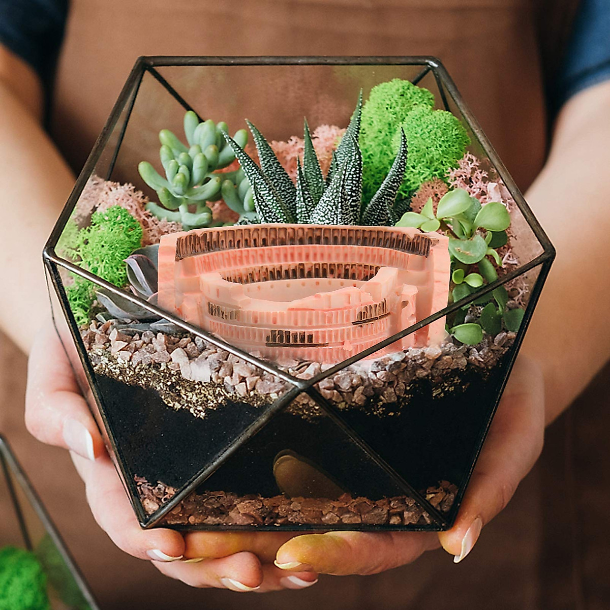 WINOMO 1pc Colosseum Resin Crafts Mini Decor Miniture Decoration Miniature Decoration Sand Table Ornament Miniature Scene Decor Dining Table Bonsai Sand Set Decorate Model