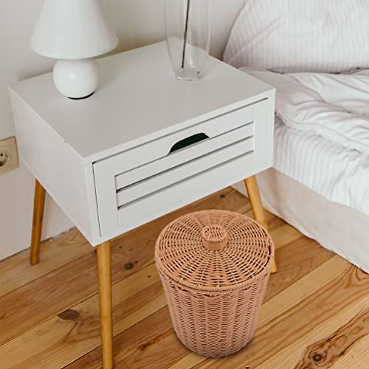 GANAZONO Wicker Garbage Bin 2pcs Wicker Trash Can with Lid Bathroom Rattan Step Trash Can for Kitchen Home Silent Closure Garbage Can Removable Liner Bucket Wastebasket Woven Trash Bin