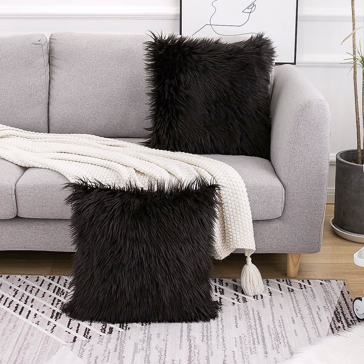 WLNUI Set of 2 Black Decorative Pillow Covers New Luxury Series Merino Style Faux Fur Fluffy Throw Pillow Covers Square Fuzzy Cushion Case 18x18 Inch