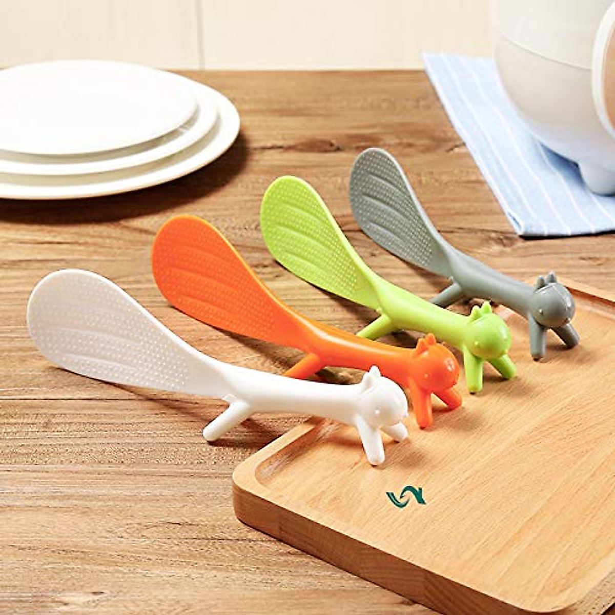 3 Piece Non-stick Rice Spoon Fashion Rice Cooker Dishes Filled Scoop Shovel Creative Household Kitchen Tools,Lovely Squirrel Shape Standing Spoon (Gray，White，Orange)