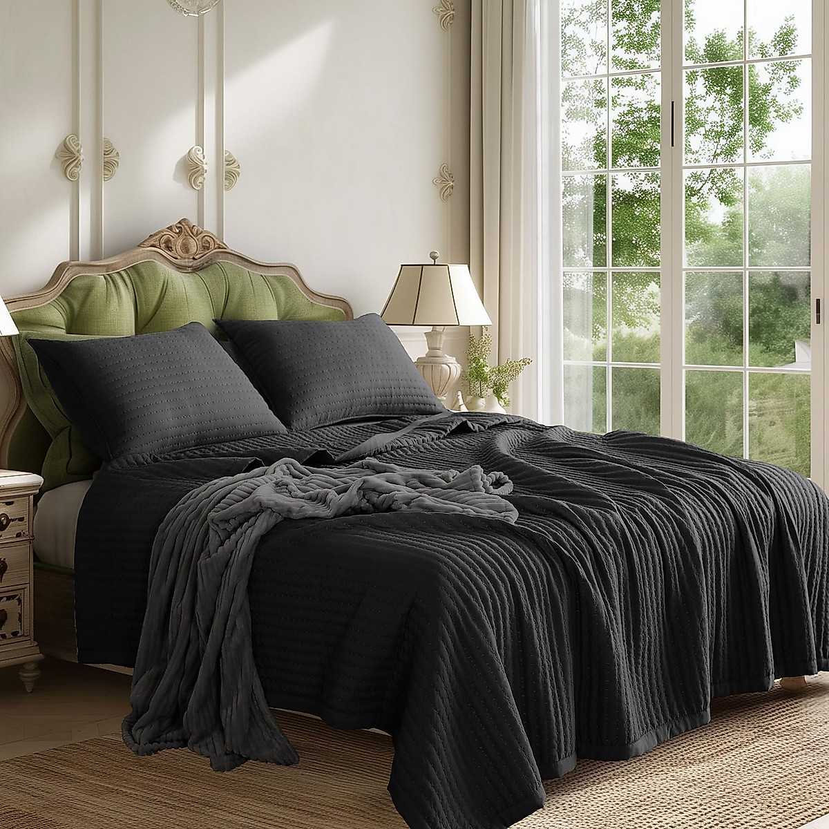 KASENTEX Black King Size Quilt Bedding Sets with Pillow-Shams, Dark Lightweight Soft Bedspread Coverlet, Quilted Blanket Thin Comforter Bed Cover, All Season Summer Spring, 3 Pieces, 104x90 inches