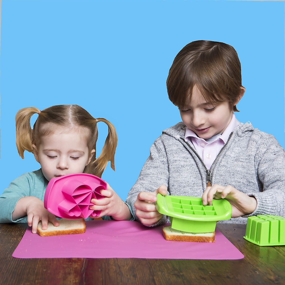 FunBites Food Cutter for Kids, Green Squares