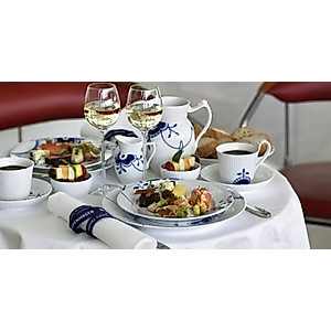 Royal Copenhagen Blue Fluted Mega Oval Accent Dish