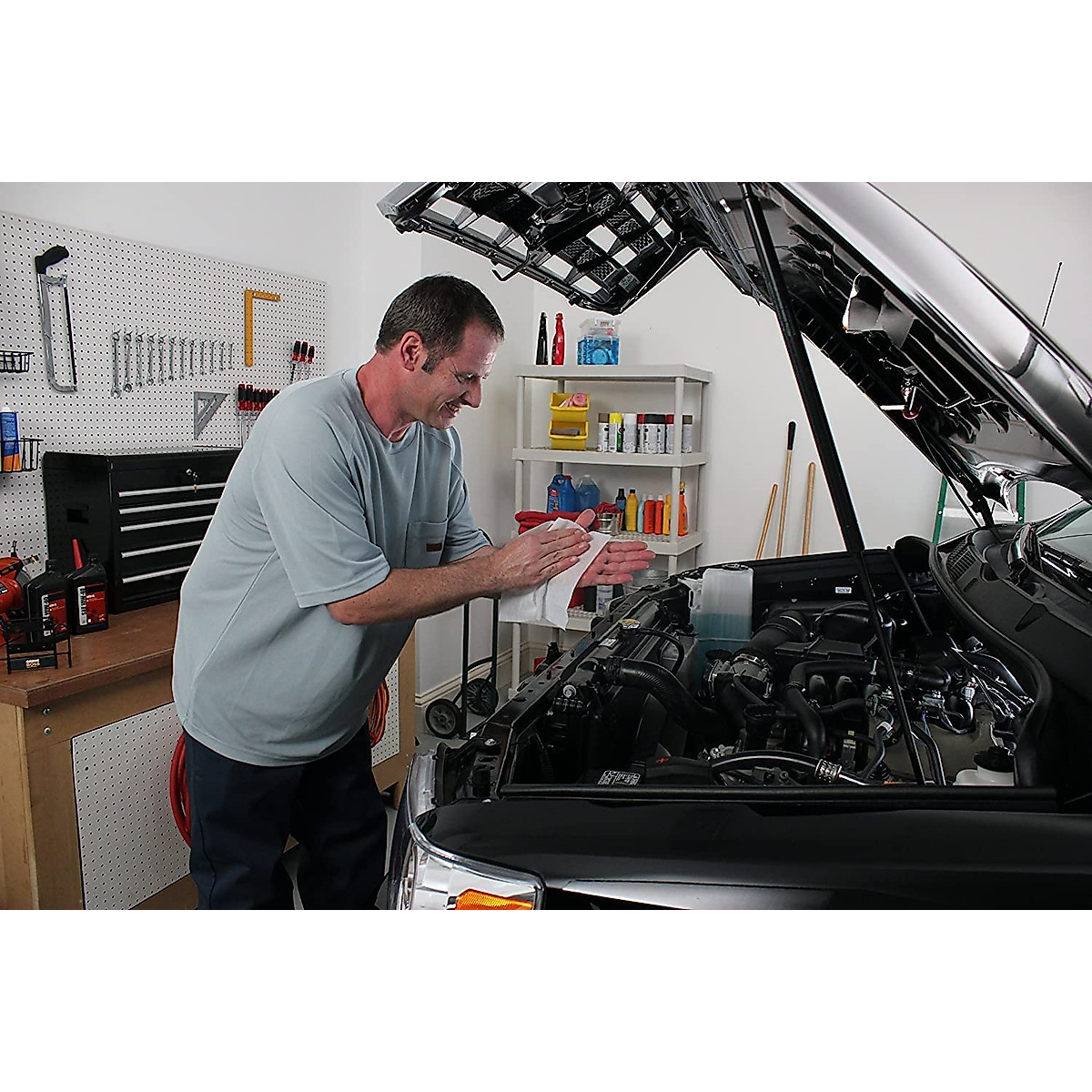 Grime Boss Car Cleaning Auto Kit | Features Heavy Duty Hand & Surface Wipes, Microfiber Cloths, and Glass & Mirror Wipes