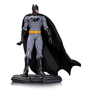 DC Collectibles Comics Icons: Batman Statue, 1:6 Scale