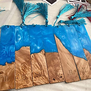 LA LIBURU Unique Hand Made Wooden and Blue Resin Bookmark with Tassel (1 Random Piece Style)
