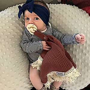 iEvolve Nursing Pillow Cover Breast Feeding Pillow Support Positioner Lounger Cover for Baby Boy Girl(Beige)