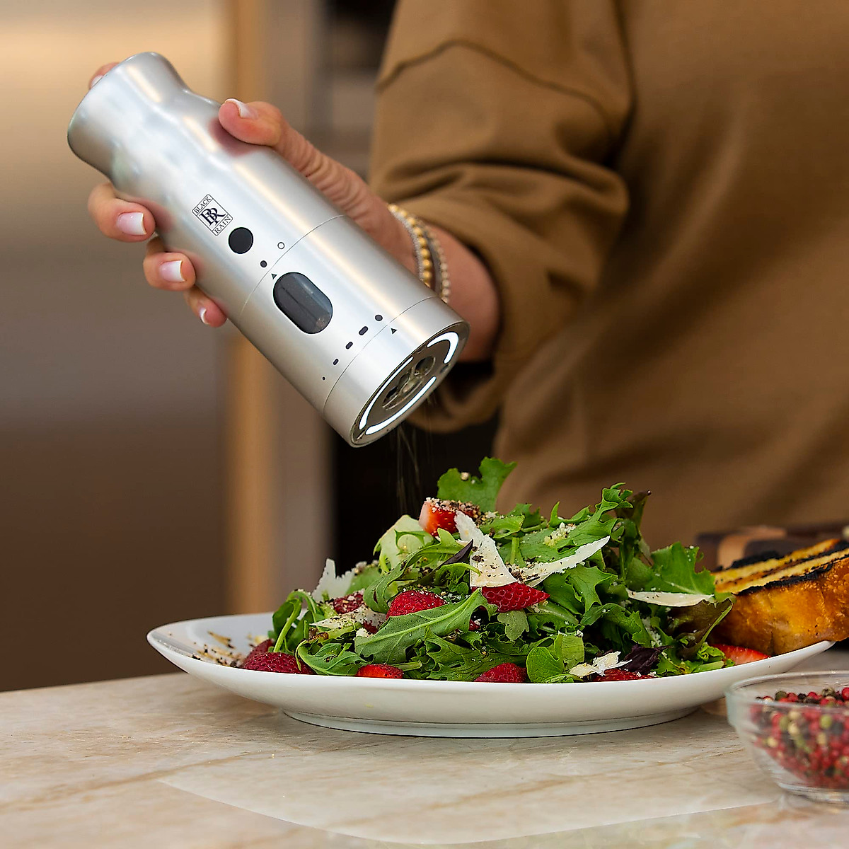 BLACK RAIN Pepper Mill Grinder - High Pepper Volume Automatic Peppercorn Grinder w/Built-in LED Lighting - Sturdy Aluminum Electric Pepper Grinder w/Rechargeable Lithium Battery (Matte Black)