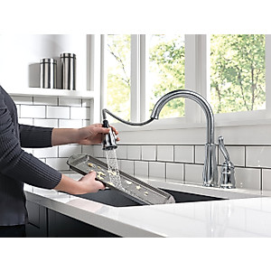 Delta Faucet Leland Brushed Nickel Kitchen Faucet, Kitchen Faucets with Pull Down Sprayer, Kitchen Sink Faucet with Magnetic Docking Spray Head, Arctic Stainless 978-AR-DST, 1.8 GPM Water Flow