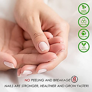 Soapeauty Cold Pressed Castor Oil | Hexane Free 100% Pure Natural Castor Oil Promotes Healthy Skin & Hair | Thickens Eyebrows & Lengthens Eyelashes | 32 fl oz