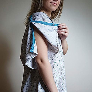 Careoutfit Hospital Gown IV - One Size Fits All (Small - 2XL) - Tie Back - Sailboats Print (3)