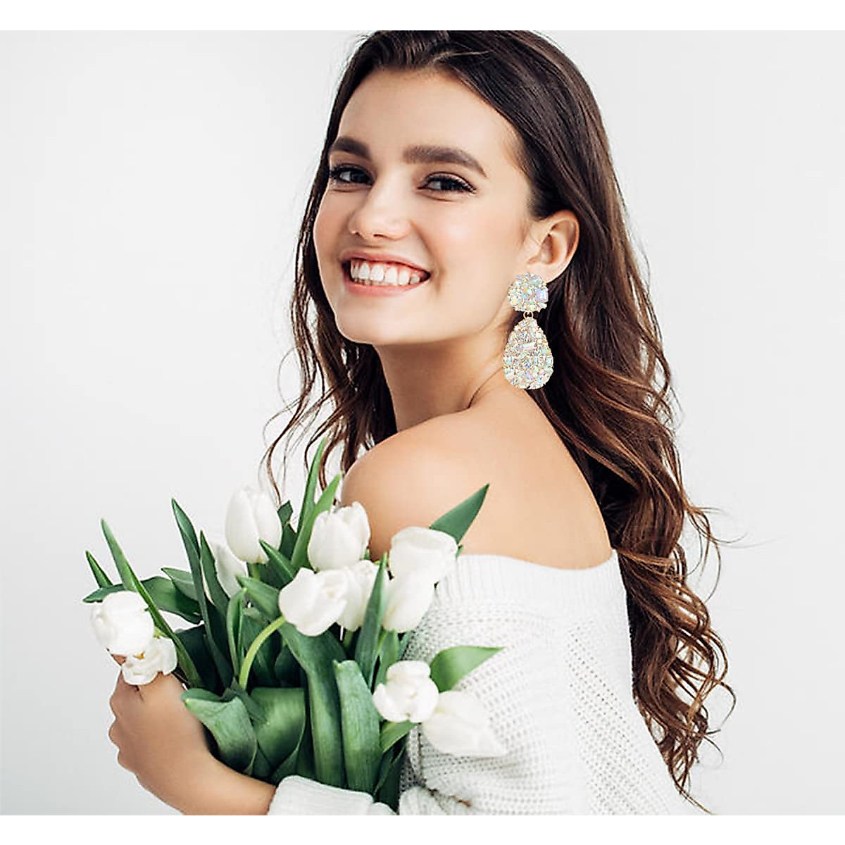 Met-edianger Met-edianger AB Rhinestone Statement Earrings White Teardrop Costume Earrings Iridescent Crystal Chandelier Drop Dangle Earrings for Women Wedding Bridal