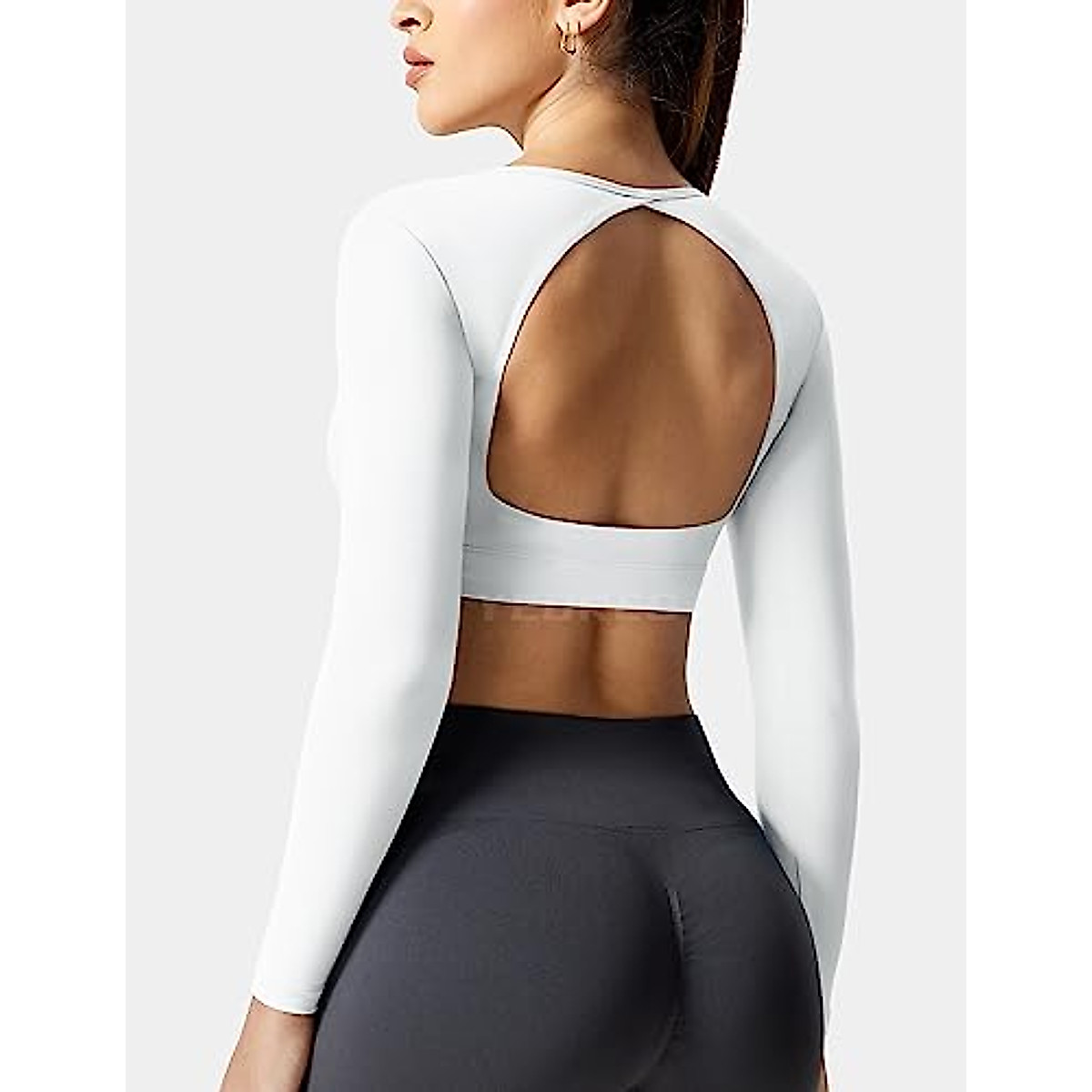 YEOREO Ultimate Workout Crop Tops for Women Long Sleeve Open Back Shirts Padded Bra Backless Yoga Gym Tops White L