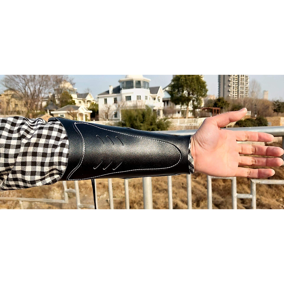 Windfulogo PU Leather Archery Arm Guard Hand Protector Brace Longbow Hunting Shooting Black