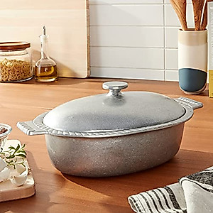 Wilton Armetale Gourmet Grillware Oval Chili Pot with Lid, 4-Quart