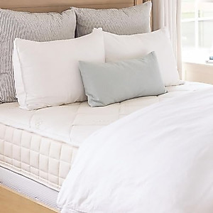 Naturepedic Chorus Organic Mattress - Medium Firm Mattress with Encased Coil Layers for Universal Comfort and Pressure Relieving - Bed-in-a-Box Latex Mattress - King