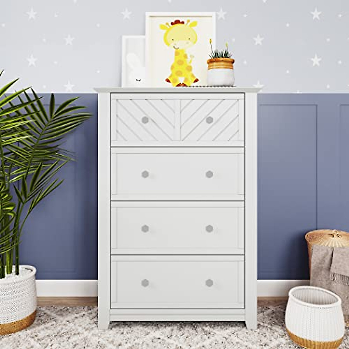 Child Craft Atwood 4-Drawer Dresser (Matte White)