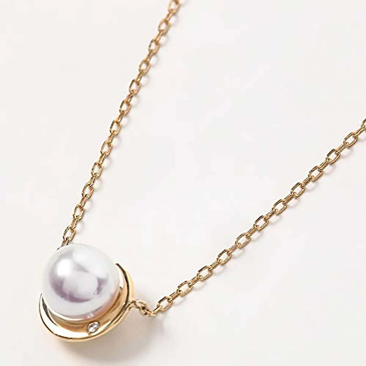 Japanese 7.0mm Akoya Cultured Pearl with Diamond Pendant Necklace for Women with 18K Yellow Gold | Classy Design Excellent Gift | Pearl Necklace
