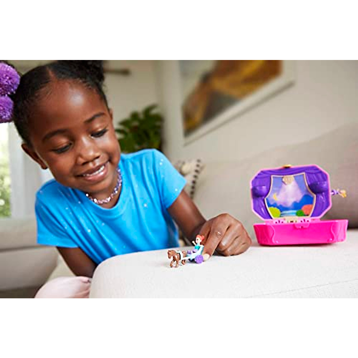 Polly Pocket Playset with 2 Micro Dolls & Surprise Accessories, Music Toy with Ballet Theme, Pocket World Tiny Twirlin' Music Box