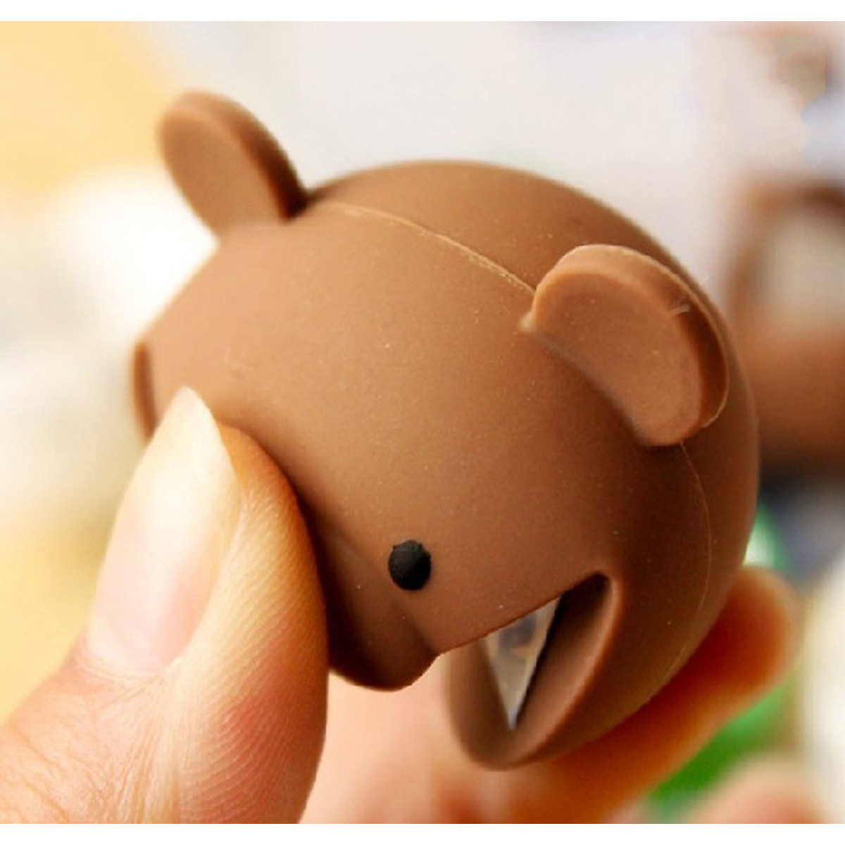 MXY Safety Anti-Collision Edge Corner Guard Protector Soft Silicone Thickening Collision Angle Table Desk Cover Pad Pack of 2 Units Brown Bears