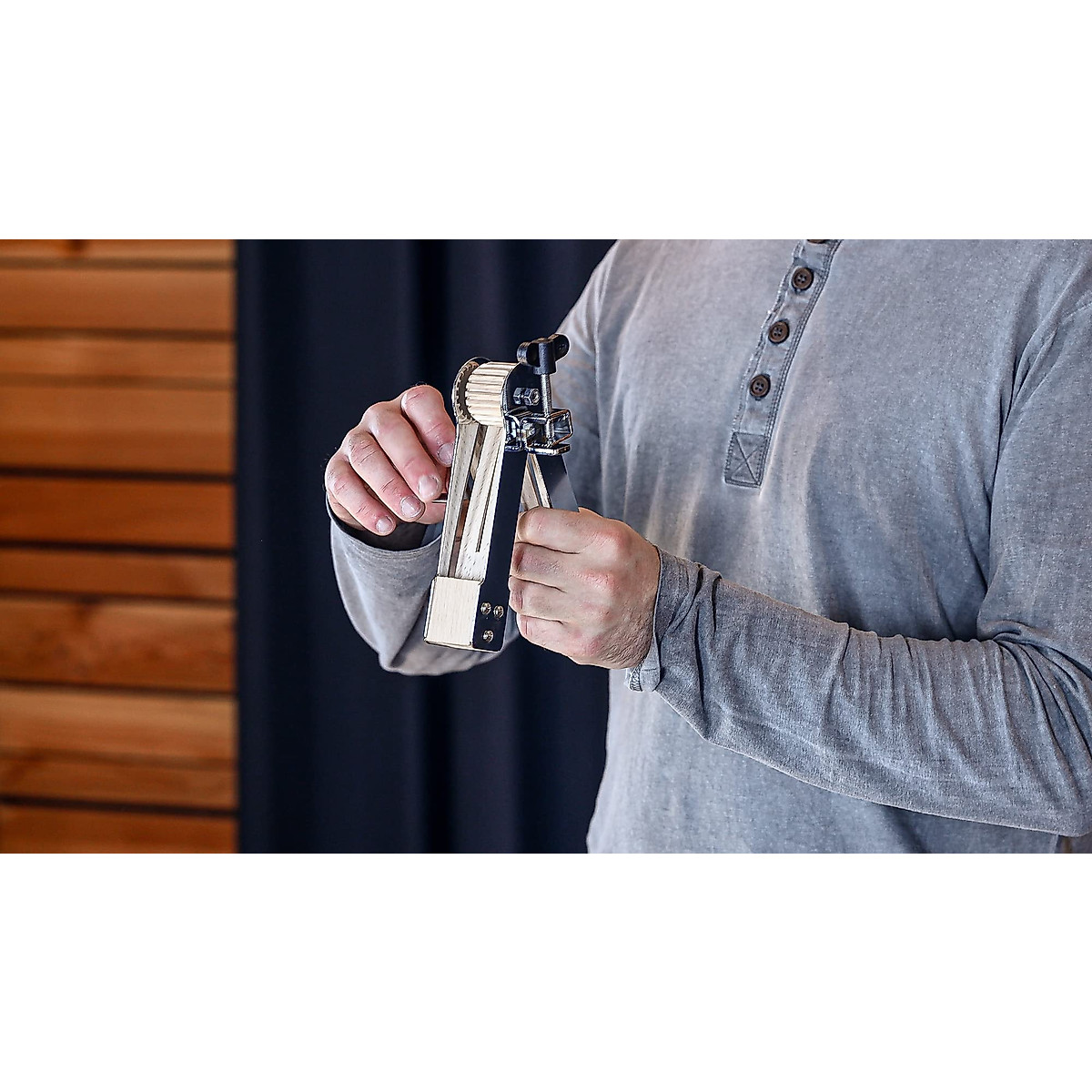 Meinl Percussion Orchestra Ratchet Sound Effect with Wooden Paddles and Metal Hand Crank, Mountable On A Stand, 2-Year Warranty, (TMOR)