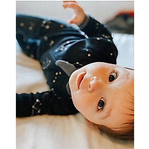 zippyjamz – Zipper Organic Sleeper Footed Baby Pajamas with Inseam Zipper (Galaxy Love - Navy, 6-9 months)