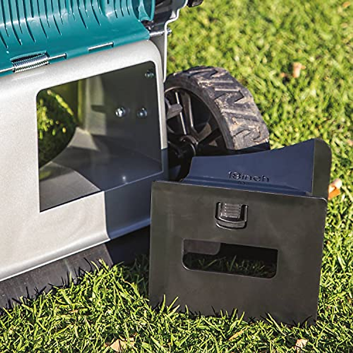 Makita XML03CM1 36V (18V X2) LXT® Brushless 18" Lawn Mower Kit with 4 Batteries