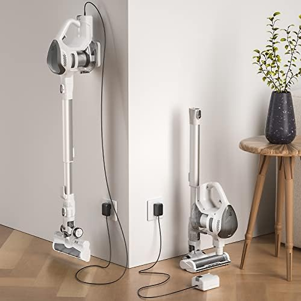 UpBright 36V AC/DC Adapter Compatible with TMA T150 T-150 T151 T-151 29.6V 2200mAh Li-ion Battery 6 in 1 Cordless Stick Vacuum Cleaner Deep Clean S015A3600500U 36VDC 0.5A Power Supply Cord Charger PSU