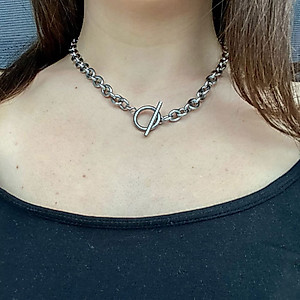 Chunky Silver Necklace Cuban Link Chain Choker Necklaces for Women Trendy Chunky Toggle Necklaces Statement Necklace Jewelry Gifts for Women（Silver）
