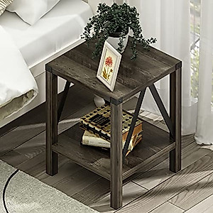 Treocho Farmhouse End Side Table, Rustic Vintage Nightstand with Shelf for Living Room, Bedroom, Grey Wash