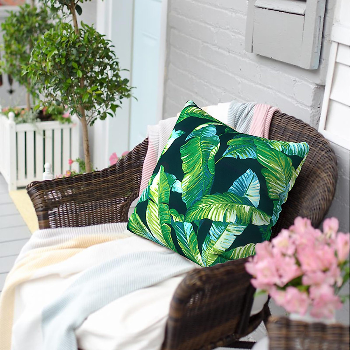 TWLEAR Outdoor Throw Pillow Covers 18”x18”, Decorative Pillow Covers for Patio Furniture, Modern Cushion Cases for Garden Couch Home Sofa Bed Office Chair, Pack of 2, Hanalei Lagoon